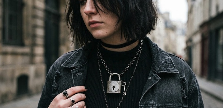 Padlock Necklaces: Why Lock Jewellery Works So Well in Gothic Style ...