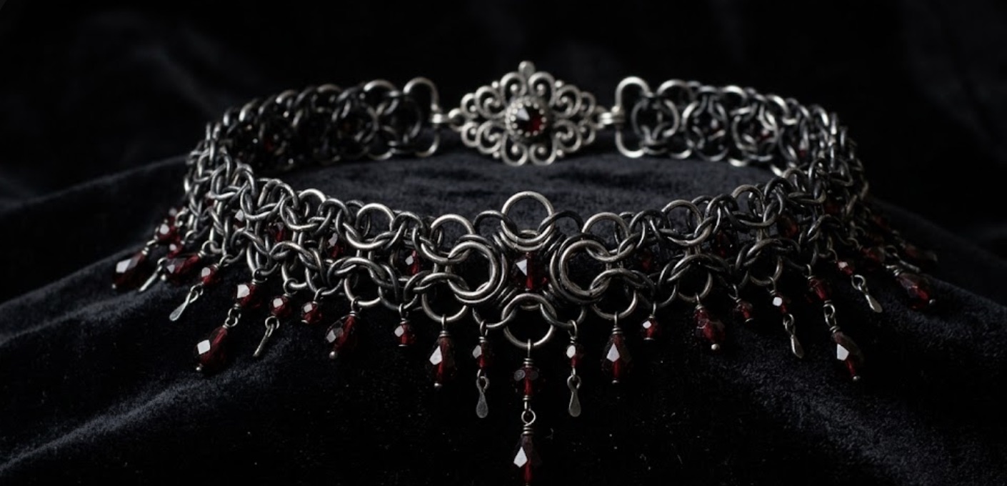 Gothic Choker Necklace: The Ultimate Style & Buying Guide 2026 - Grizz ...